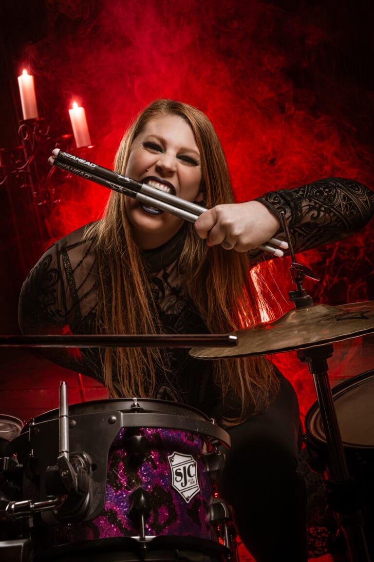 Mercedes Lander | Big Bang Distribution